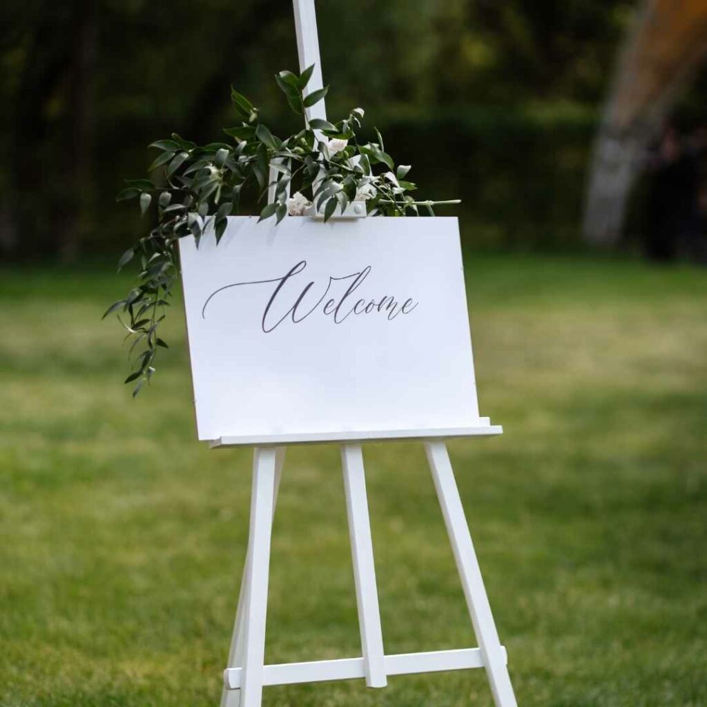 How To Make Your Own Acrylic DIY Sign Cut Plastic Sheeting How To Make Your Own Acrylic DIY Sign Cut Plastic Sheeting